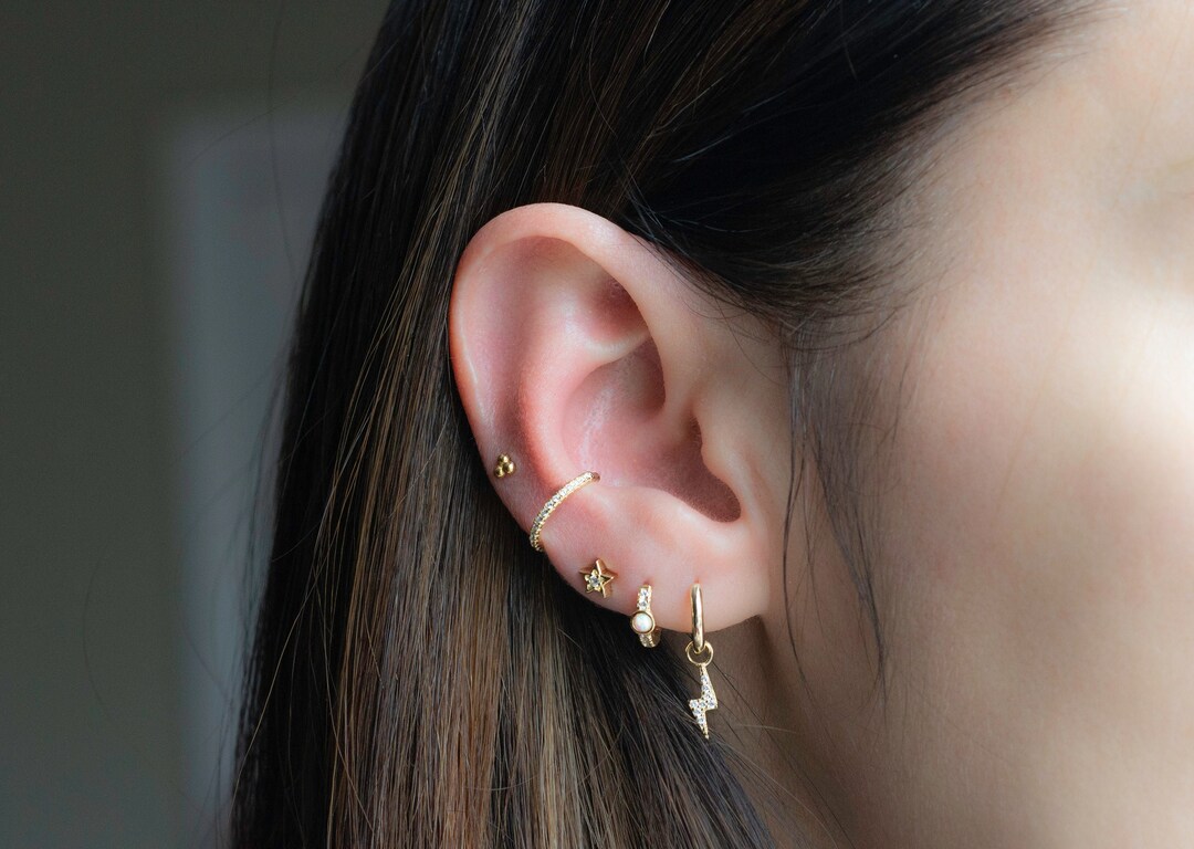 Gold Ear Cuff Dainty Ear Cuff Minimalist Ear Cuff No Piercing Ear Cuff Tiny Ear Cuffs Huggie Ear ...