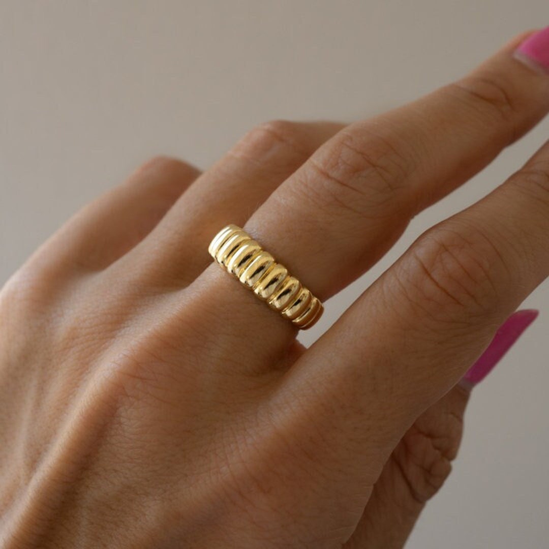 Statement Ring, Gold Ring, Fluted Ring, Minimalist Ring, Ribbed Ring ...
