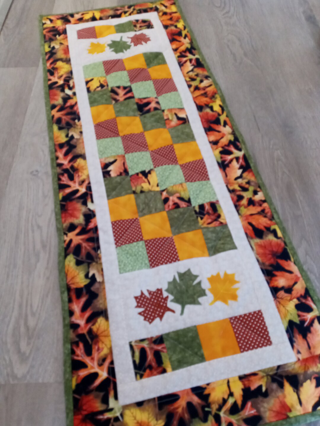 Quilted Fall Leaves Table Runner. Handmade Table Runner for Autumn. - Etsy