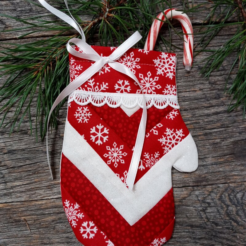 Mitten Ornament - Etsy