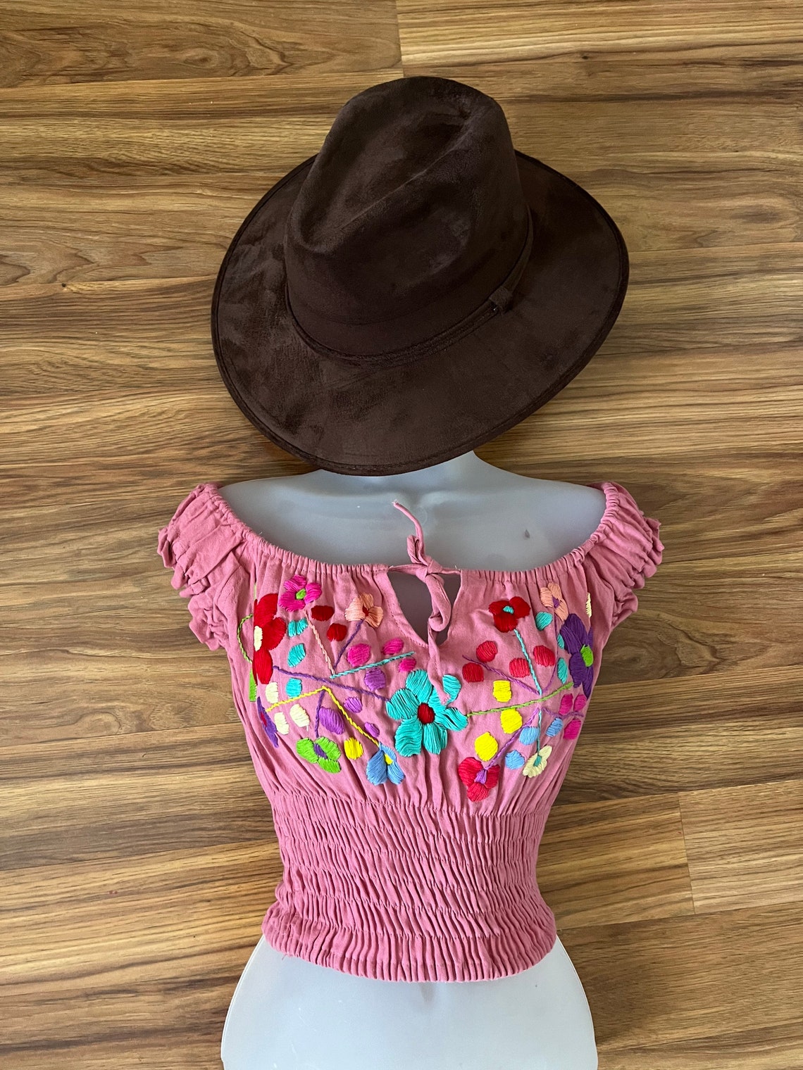 Hand Embroidered Crop Top - Etsy