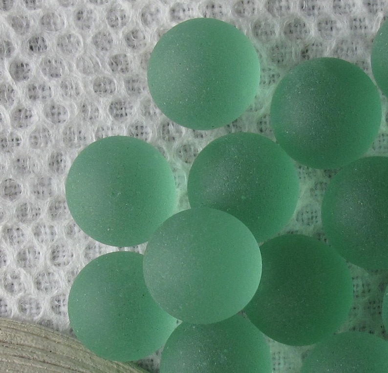 25 Pcs Mint Emerald Green Sea Glass Balls 16mm Jewelry Quality - Etsy