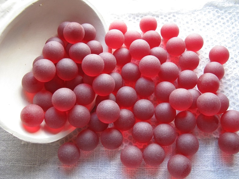 25 Pcs Deep Cinnamon Ruby Red Sea Glass Marbles, Balls 15.5mm Jewelry ...