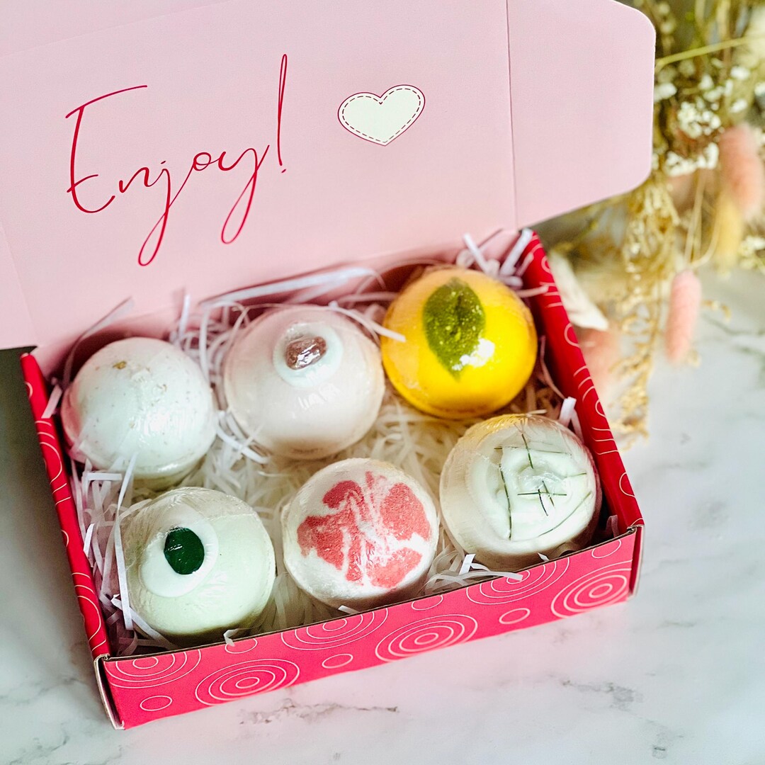 Bath Bombs Gift Box, 6 Handmade Bath Bombs, Aromatherapy Gift Box - Etsy