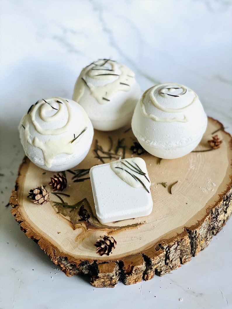 Honey Myrtle and Pine Herbal Butter Bath Bombs | Handmade With ...