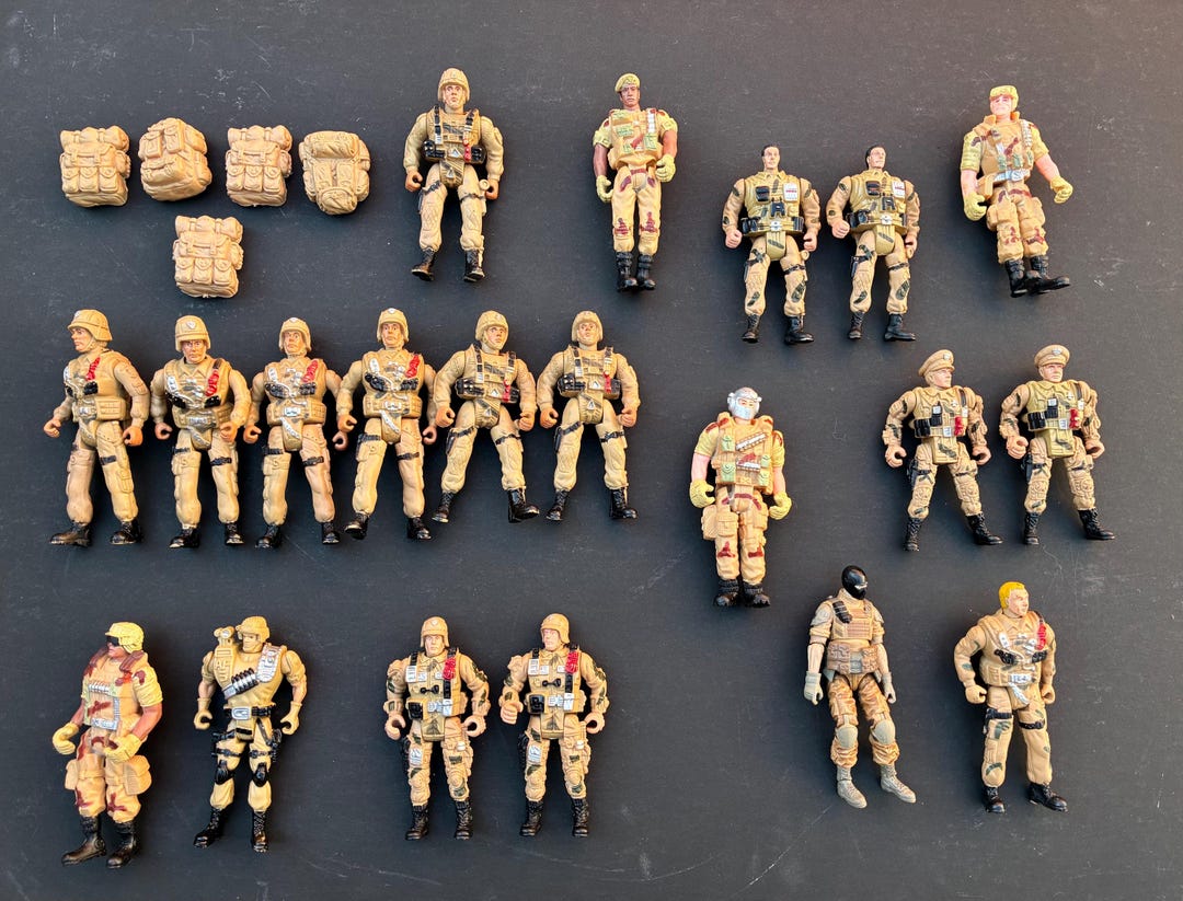 Lot of 20 Vintage 1990s Army Military Personnel & Officers 4'' Action ...
