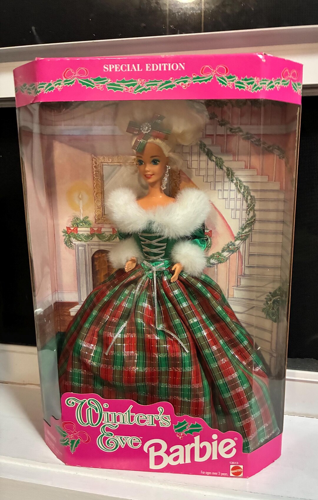 1994 Winter's Eve Barbie Doll Special Edition Mattel # 13613 New in Box ...