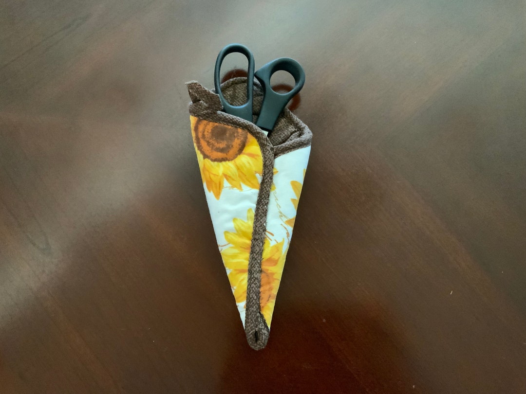 Scissor Holder With Magnet and Scissor, Scissor Sleeve Includes ...