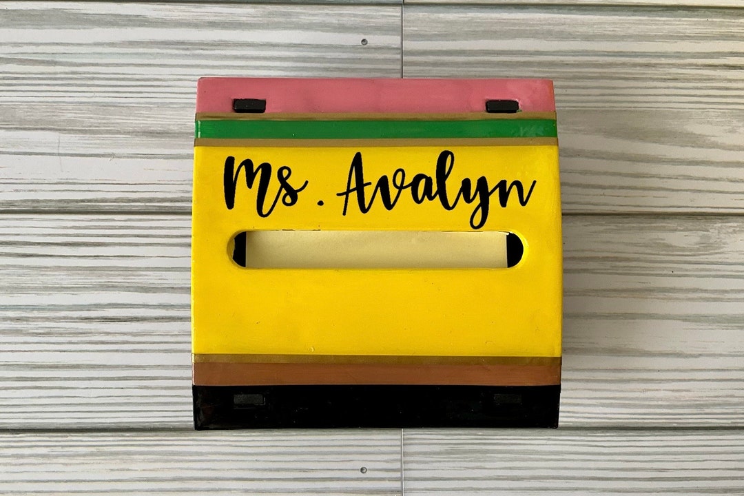 Teacher's Delight: Yellow Pencil Post-it Dispenser Unique Teacher Gifts ...