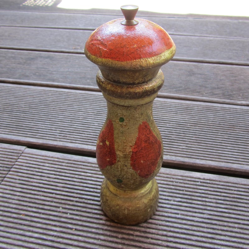 Wooden Pepper Mill - Etsy