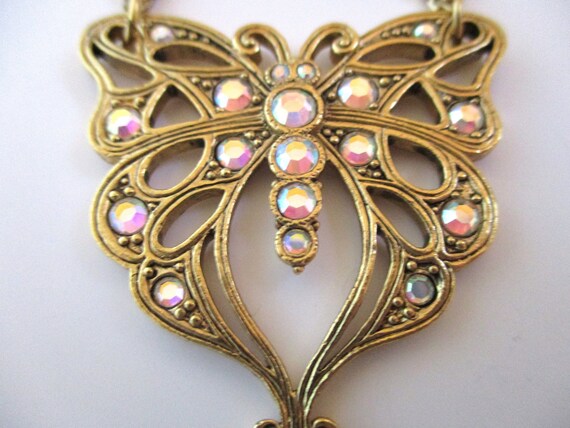 Vintage Avon Festoon Butterfly Necklace with Faceted … - Gem