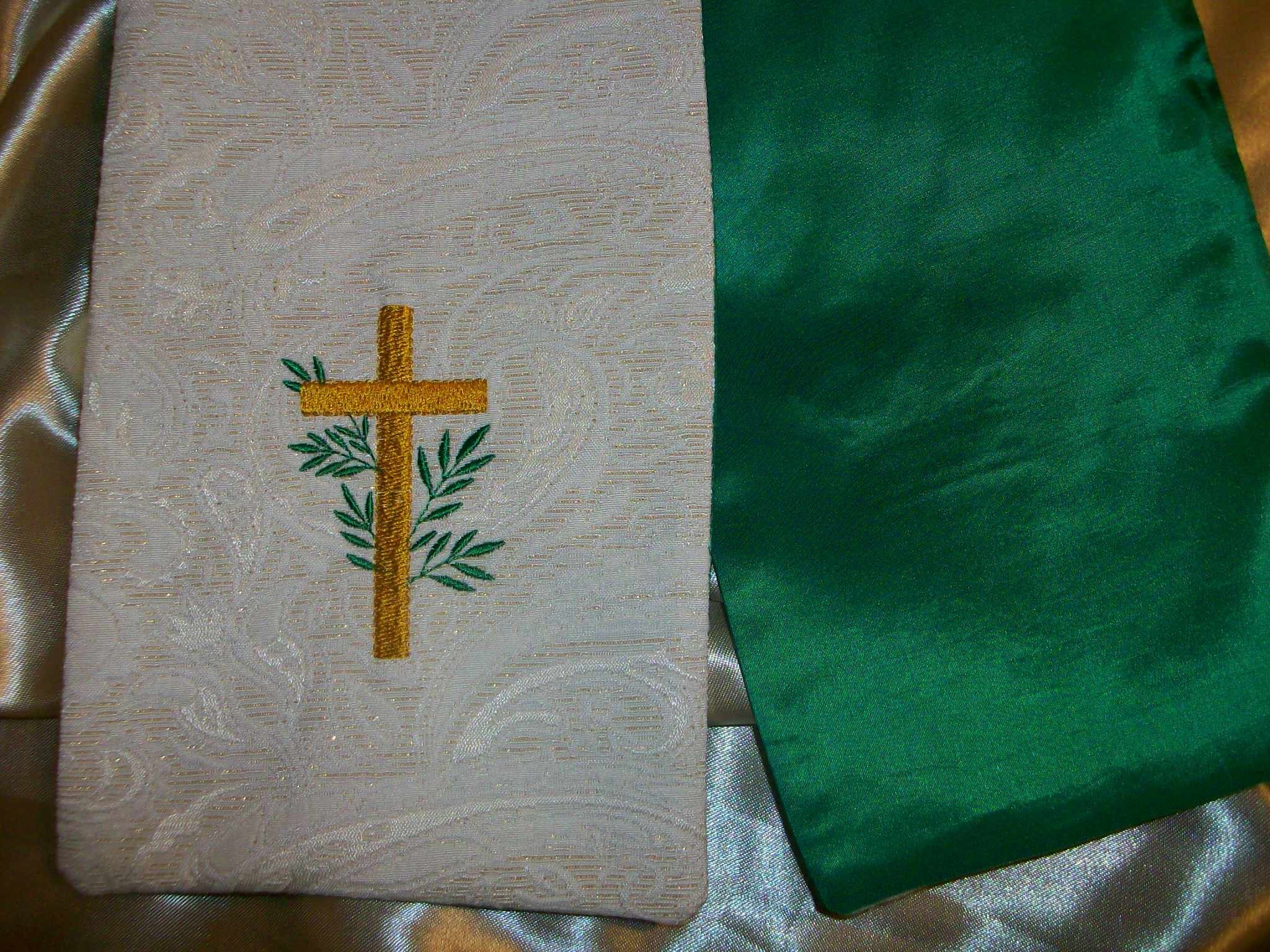 Cream Color Clergy Stole Paisley Embossed Print - Etsy