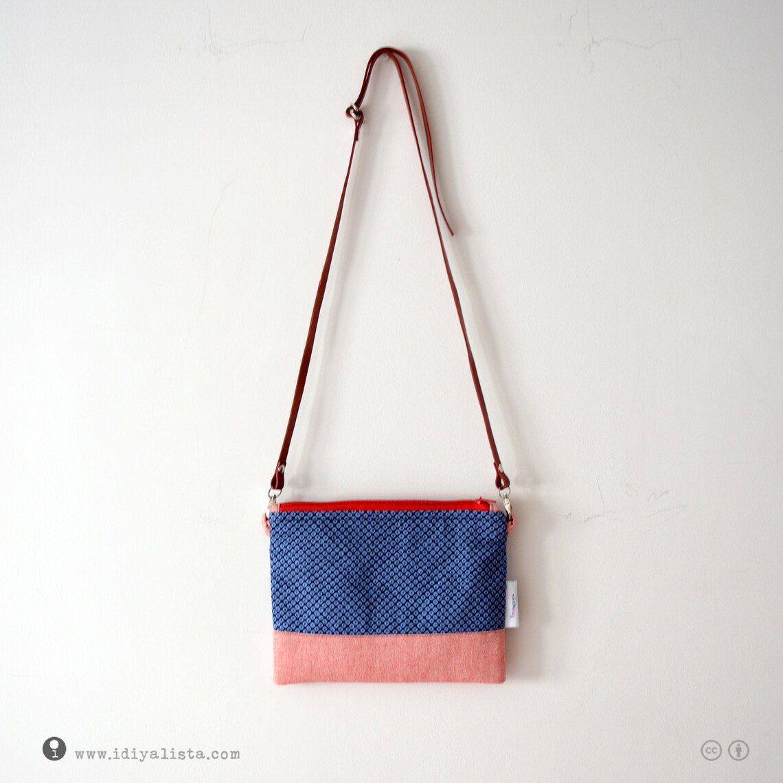 Padded Pouch Made With Japanese Fabrics. Strap Made of Real Leather ...