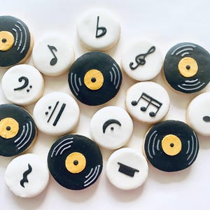 Music Forever Mini Music Notes and Vinyl Record Sugar Cookies. Music ...