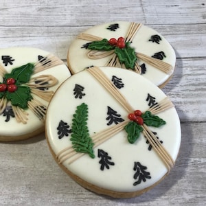 Holiday Cookies With Mistletoe, Christmas Cookies, Sugar Cookies ...