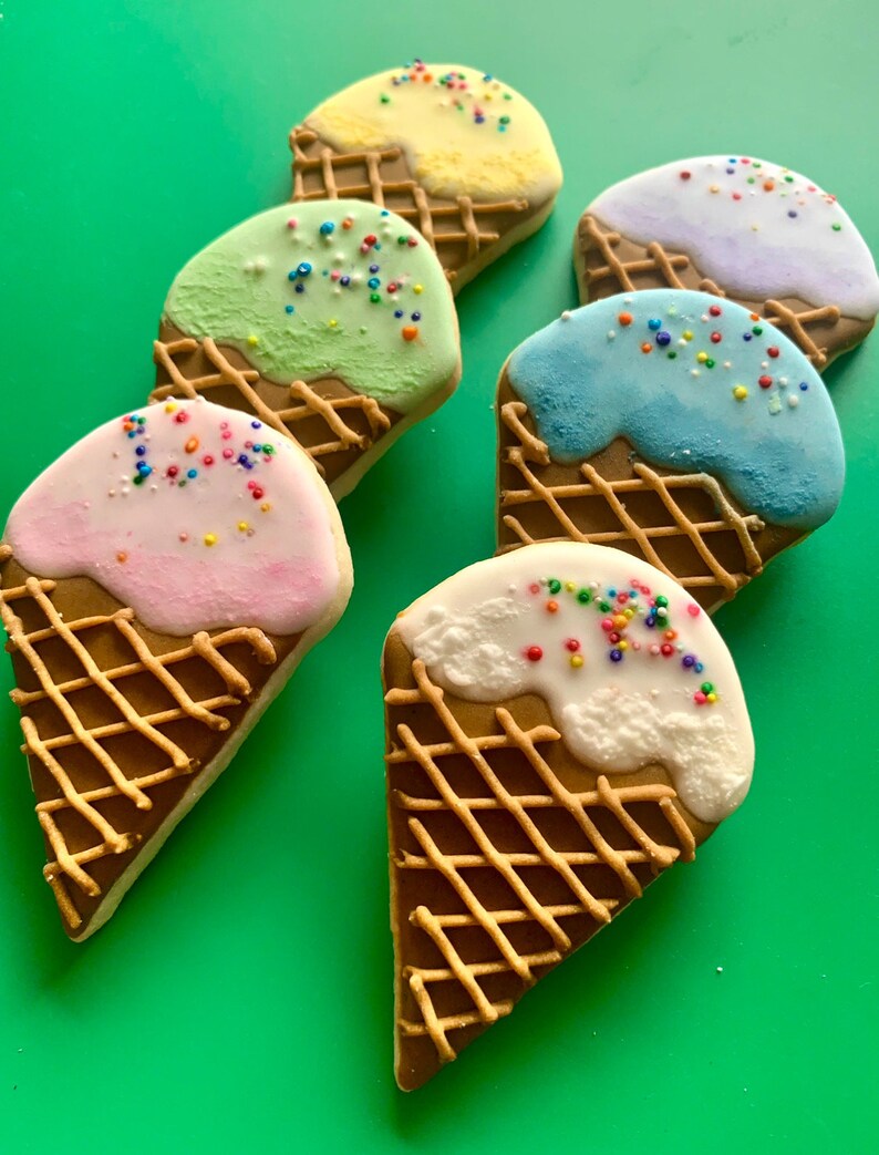 Cool Treats: Ice Cream Cone Sugar Cookies - Etsy