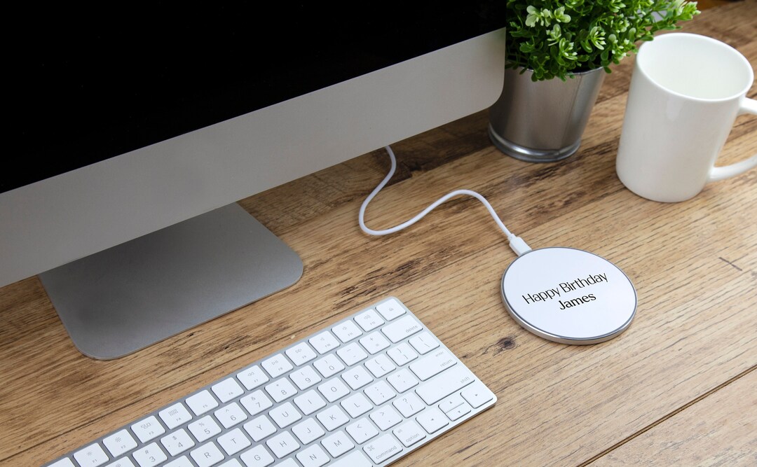 Personalised Curve 10W Wireless Charger | Custom Phone Charger ...