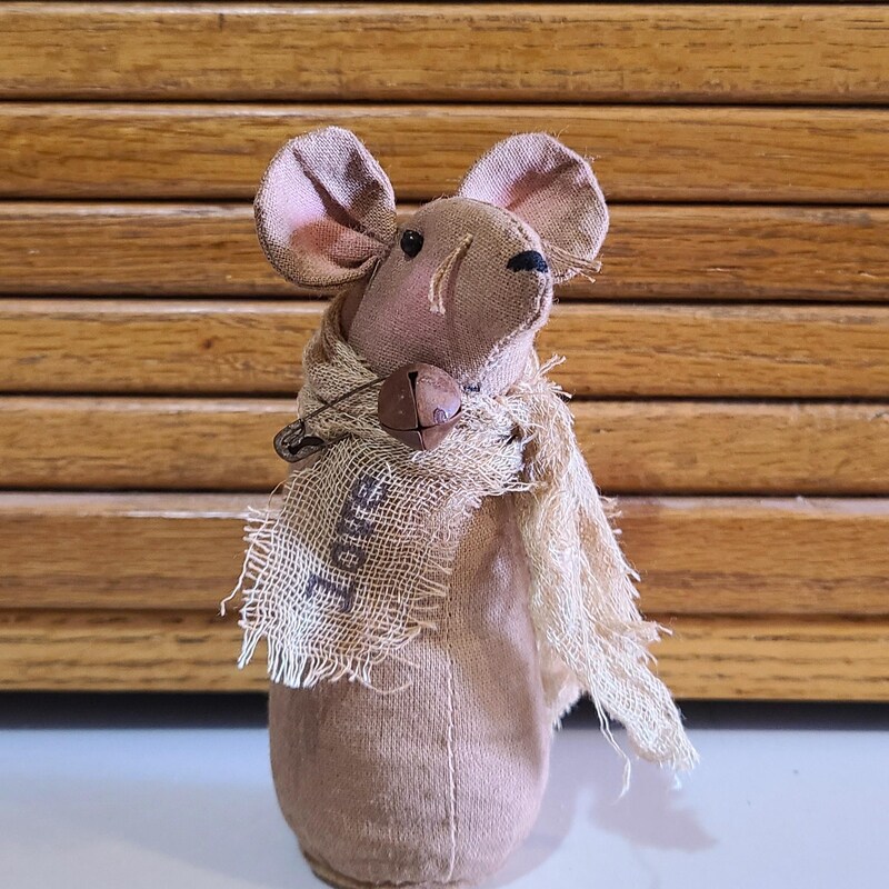 Primitive Mouse - Etsy