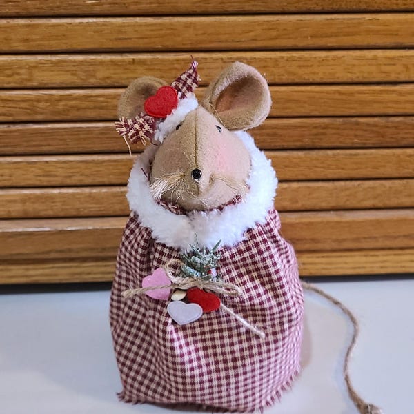 Primitive Mouse - Etsy