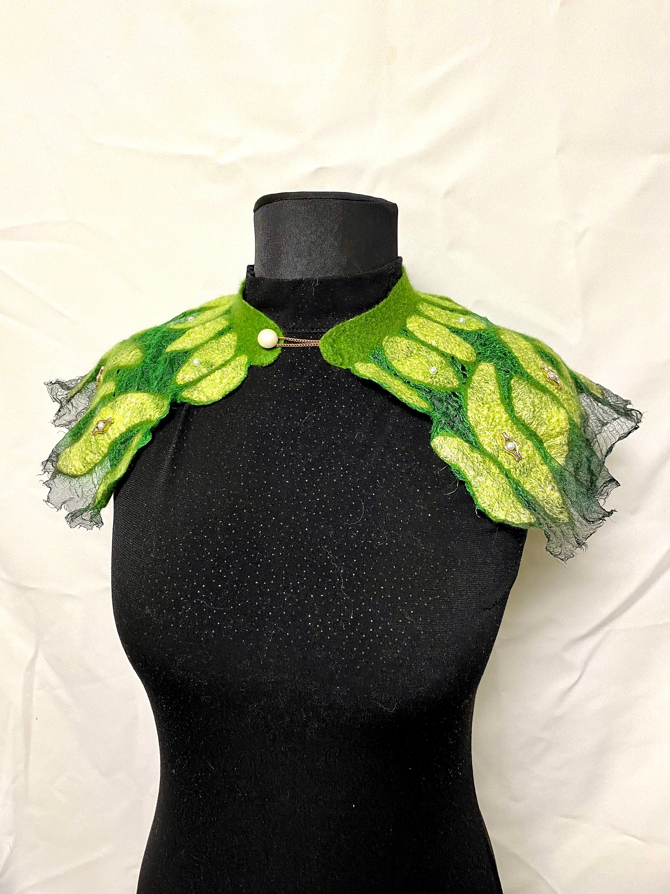Felted Green Collar: Wool & Silk Lace, Detachable Neck Accessory - Etsy
