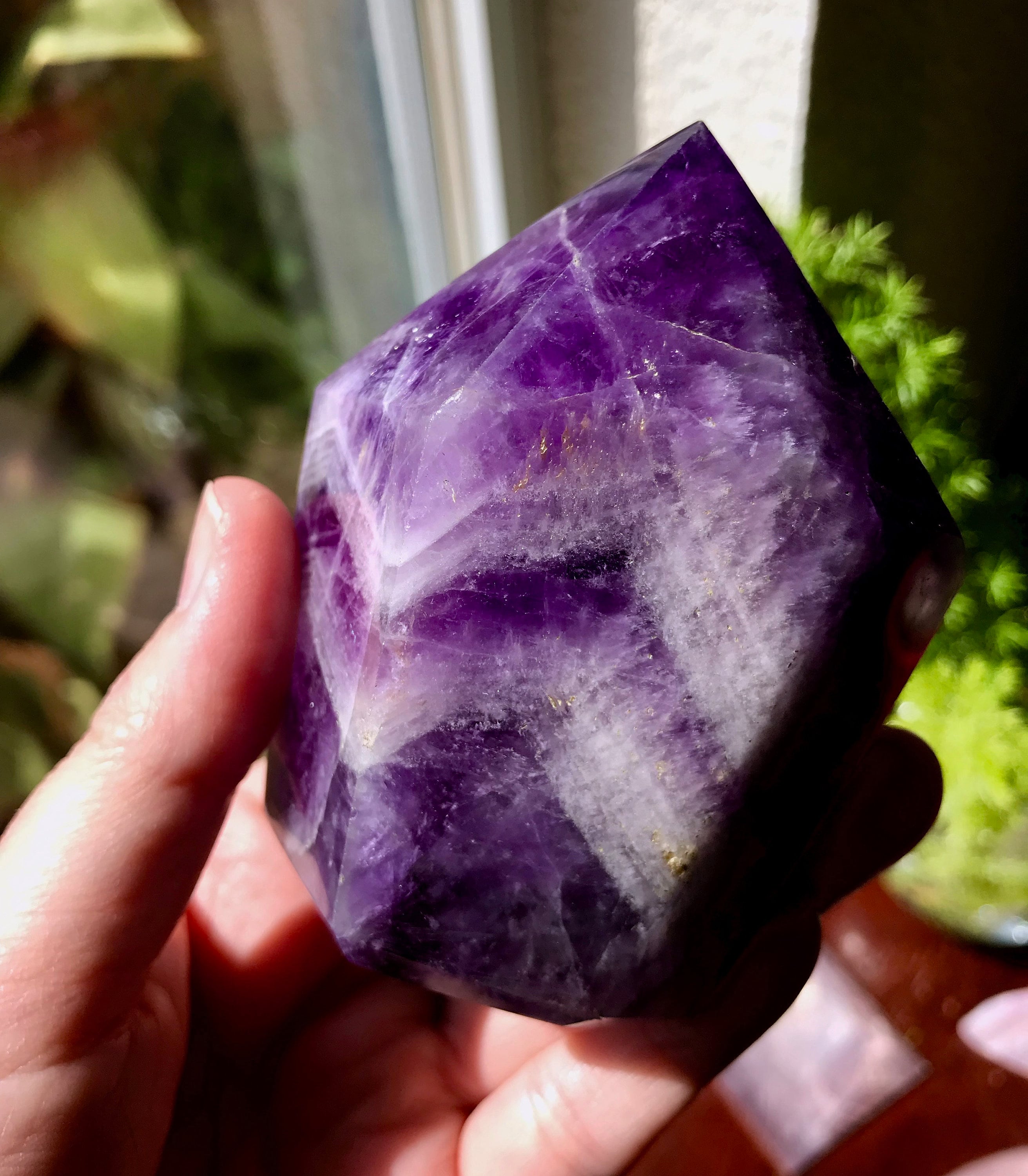 Home & Living CHEVRON AMETHYST POINT Healing Crystals Banded Amethyst ...