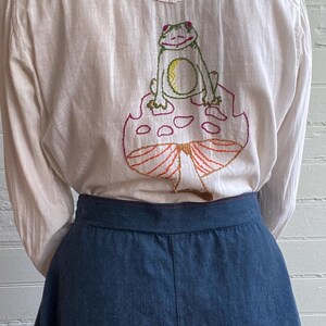 1970s 70s Hand Embroidered Snake and Frog Shirt - XS/S - Etsy