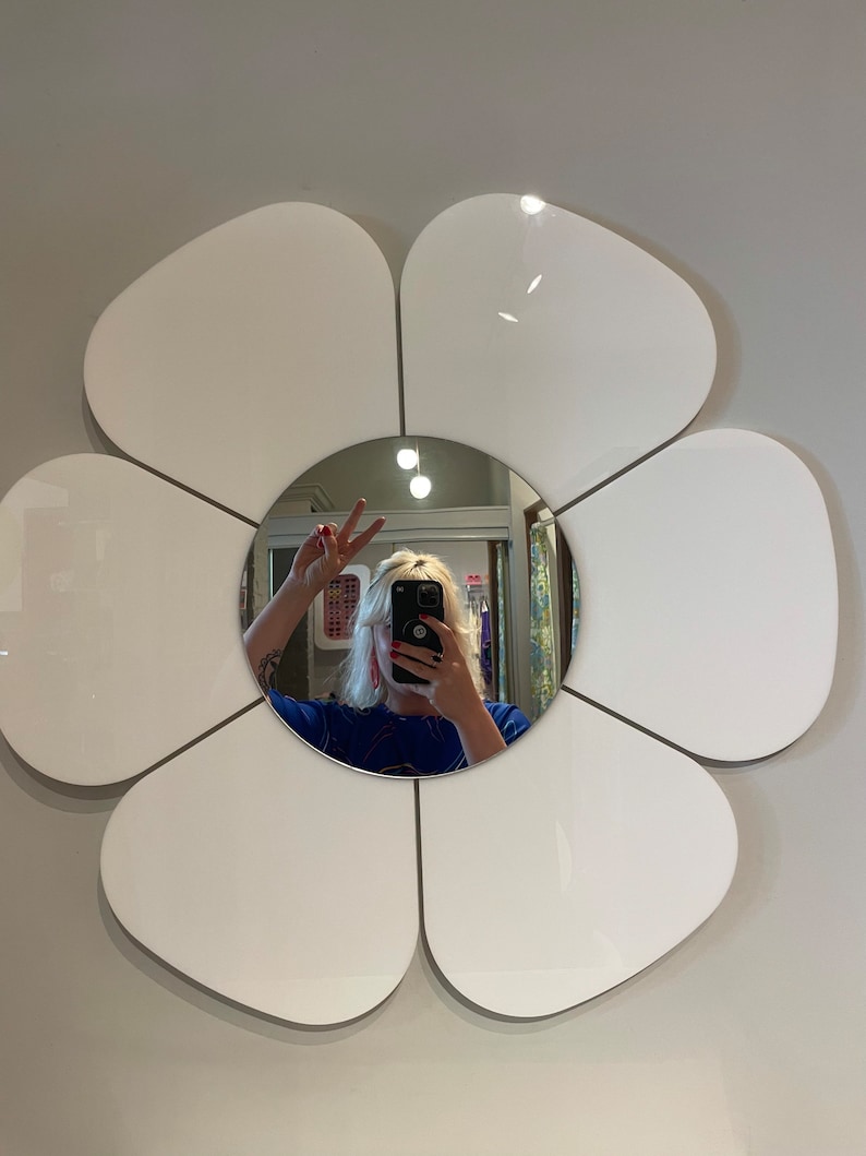 Retro Flower Power Daisy Mirror - Etsy