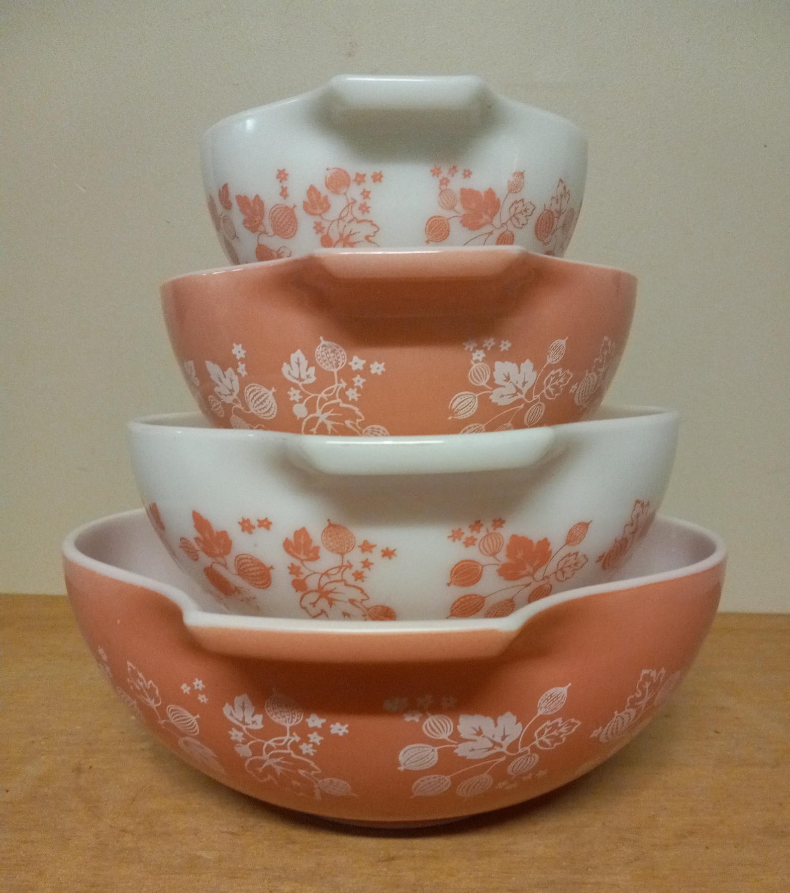 Vintage Pyrex Pink Gooseberry Cinderella Mixing Nesting Bowl Set ...