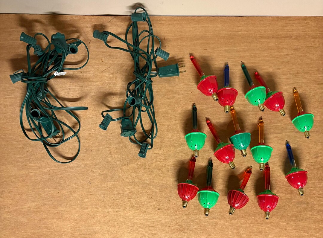 Vintage Christmas Bubble Lights Set of 14, With Two Cords. Tested and ...