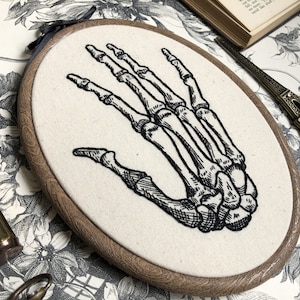 Skeletal Hand Bones 7x5.2 Inch Oval Embroidery Skeleton Ivory Right ...