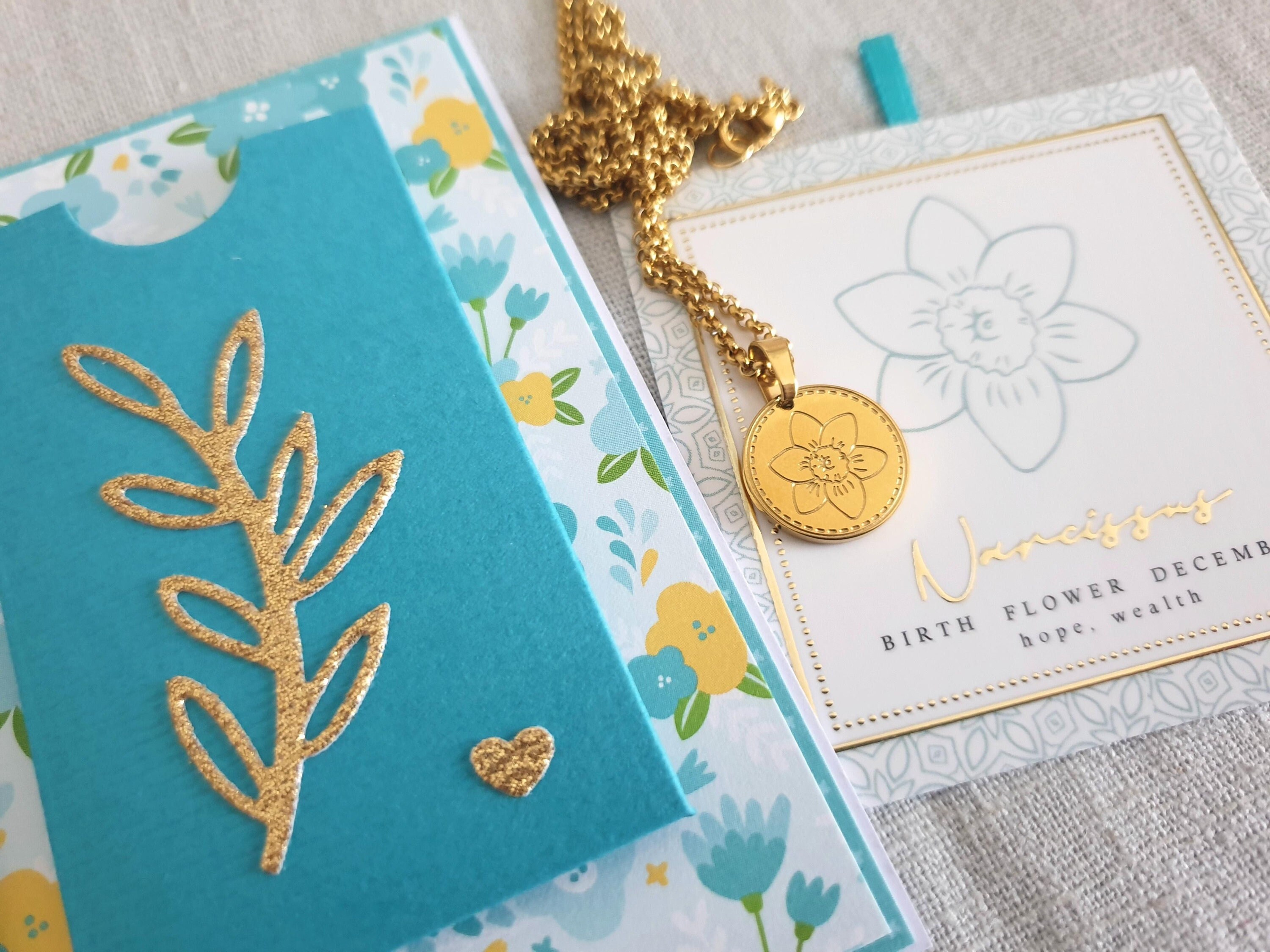 Monatsblume - Geburtsblume Halskette Edelstahl mit Glückwunschkarte und ...