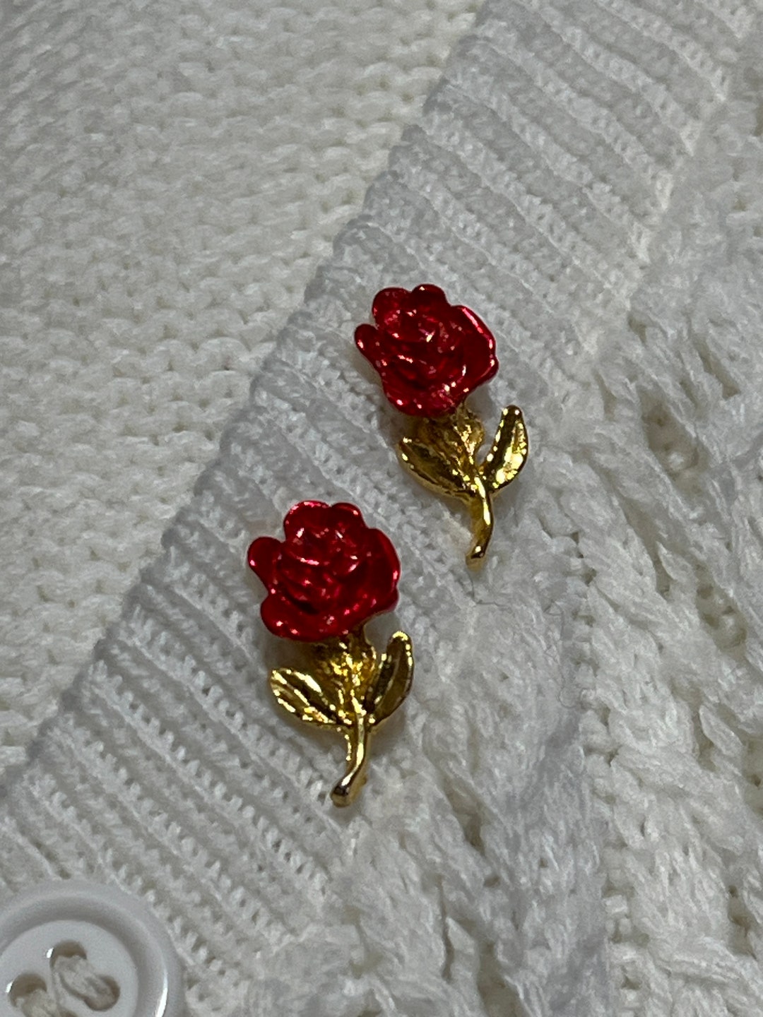 Vintage Red Rose Enamel Tac Pins Rockabilly Mothers Day Anniversary ...