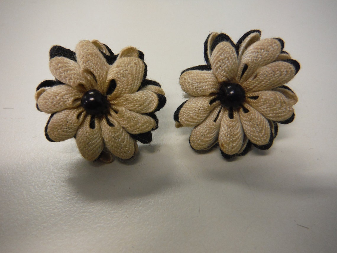 1950's Ric Rac Cream and Brown Screw Back Earrings - Etsy