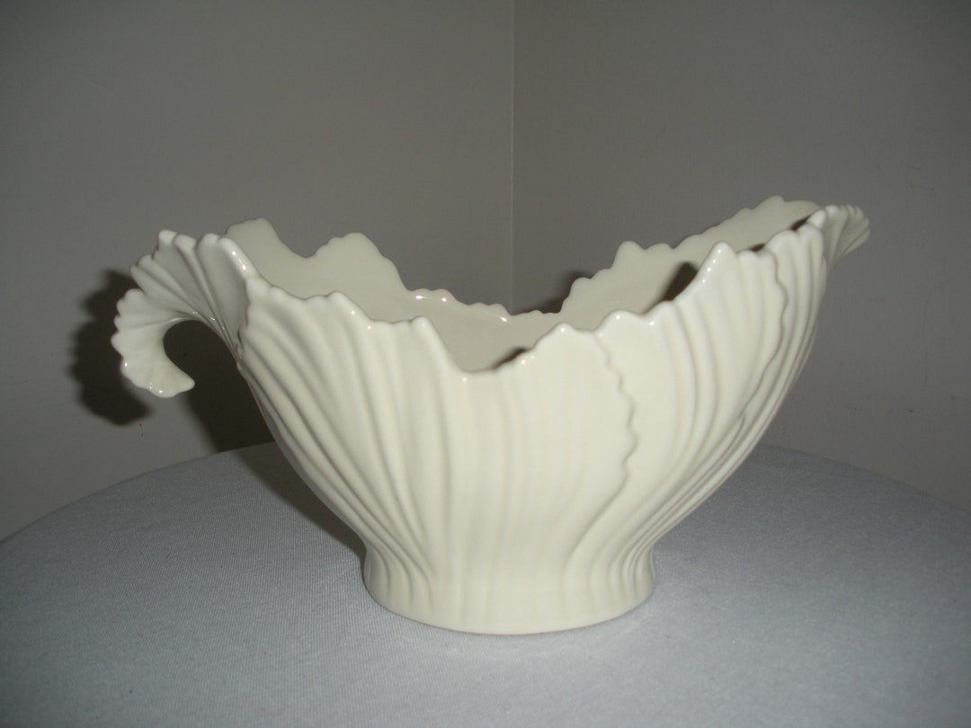 Gravy Boat Lenox Scalloped Edge Leaf Shaped Serving Dish Teleflora 75th ...