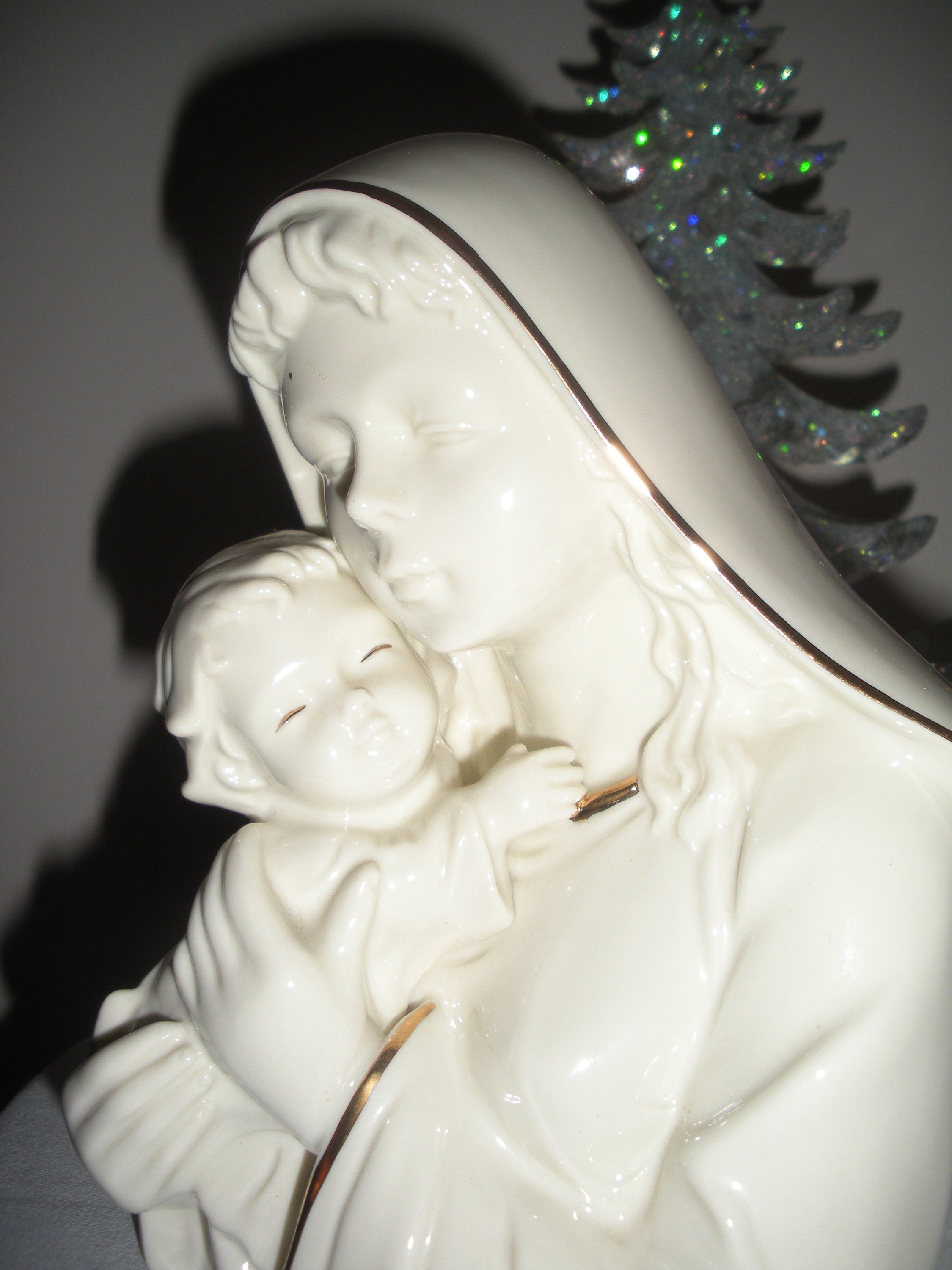 Madonna and Child Figurine Holiday Elegance by Mikasa - Etsy