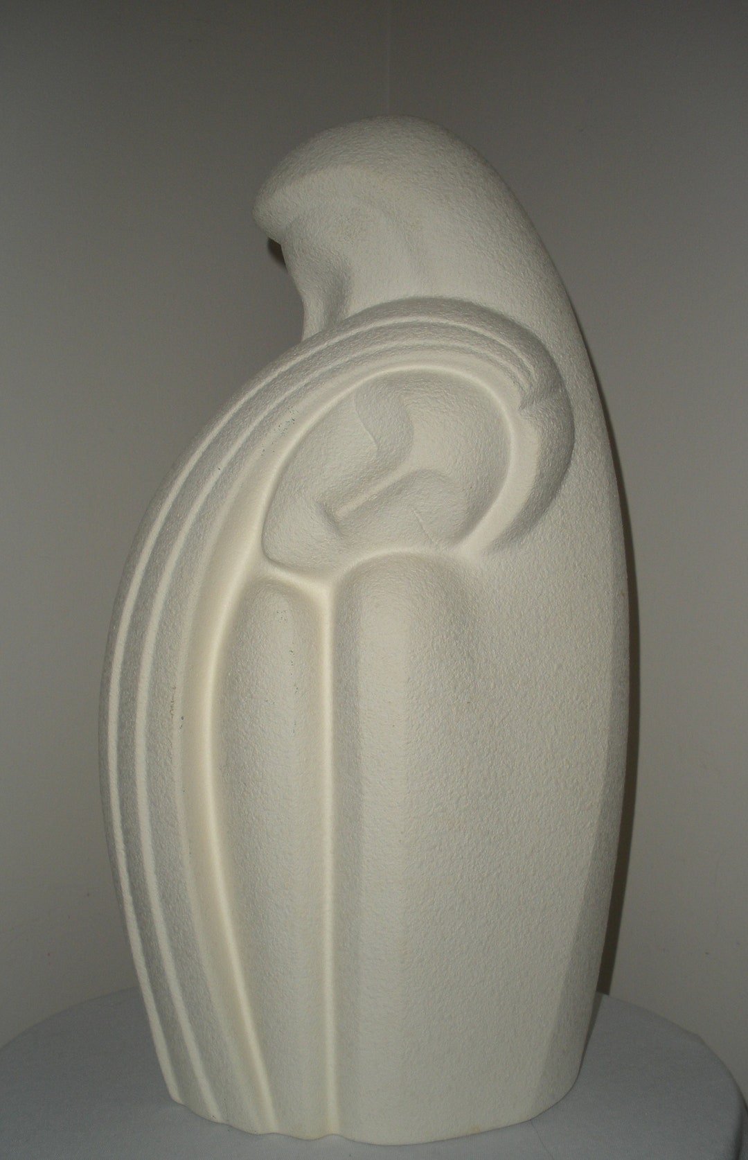 Vintage Hugging Couple Embracing Haeger Textured Statue Figurine ...