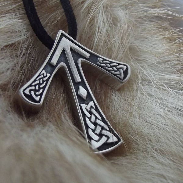 Tiwaz Rune - Etsy