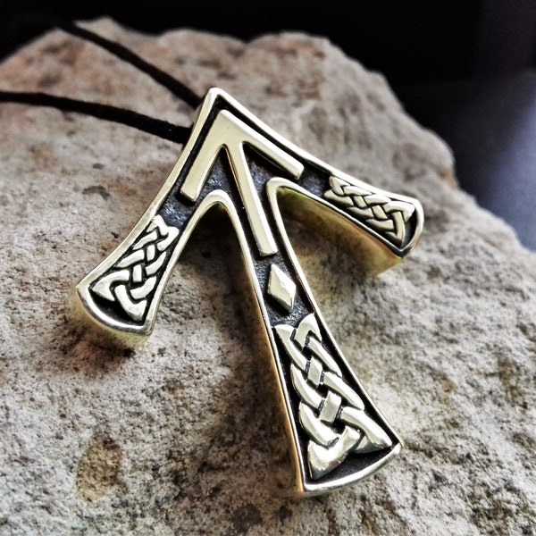 Tiwaz Rune - Etsy