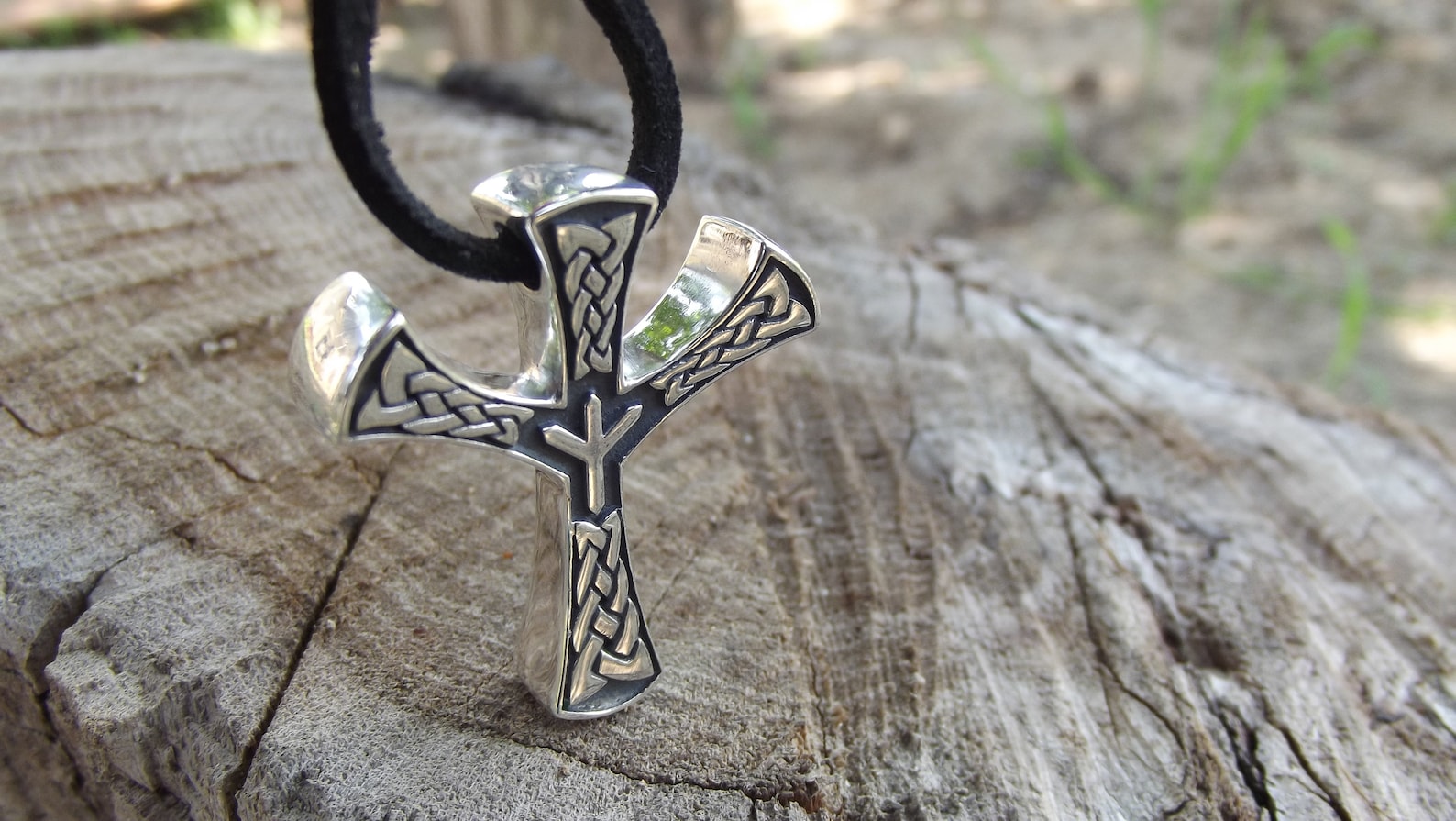 Algiz Rune Pendant, Silver, Viking Jewelry, Celtic Jewelry, Elhaz ...