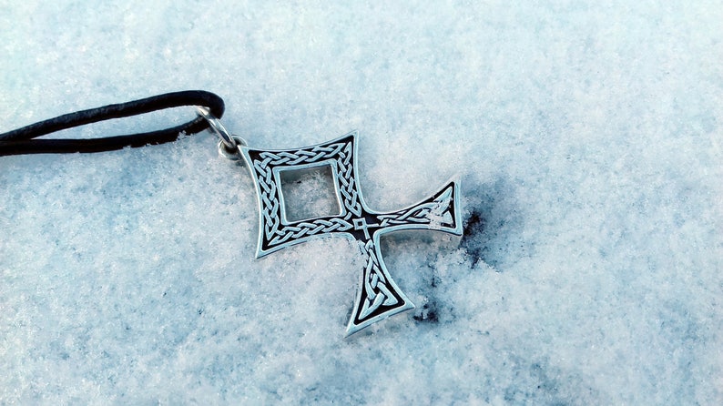 Odal Rune Pendant Amulet Viking Runes Viking Jewelry - Etsy