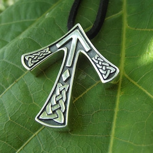 Tyr Rune Pendant, Silver, Viking Amulet, Tiwaz Rune Pendant, Viking ...