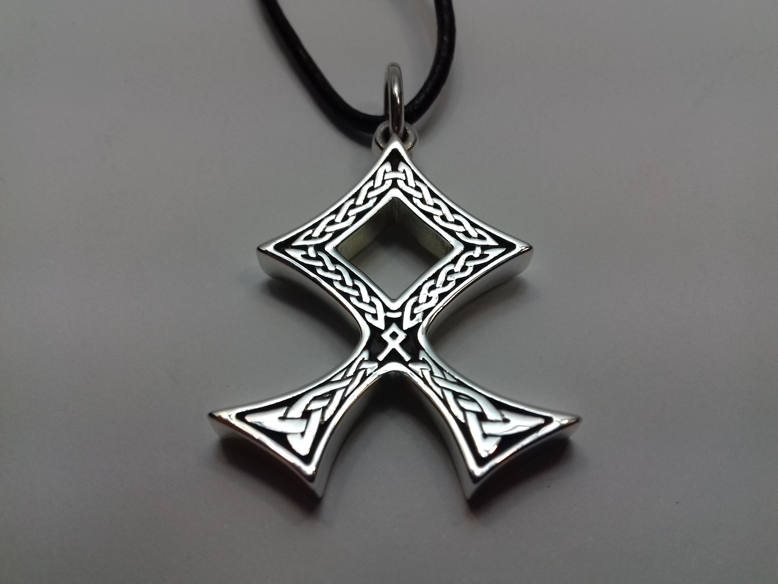 Odal rune pendant Amulet Viking runes Viking jewelry | Etsy