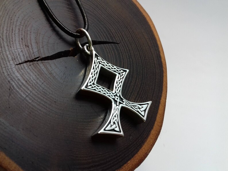 Odal Rune Pendant Amulet Viking Runes Viking Jewelry - Etsy