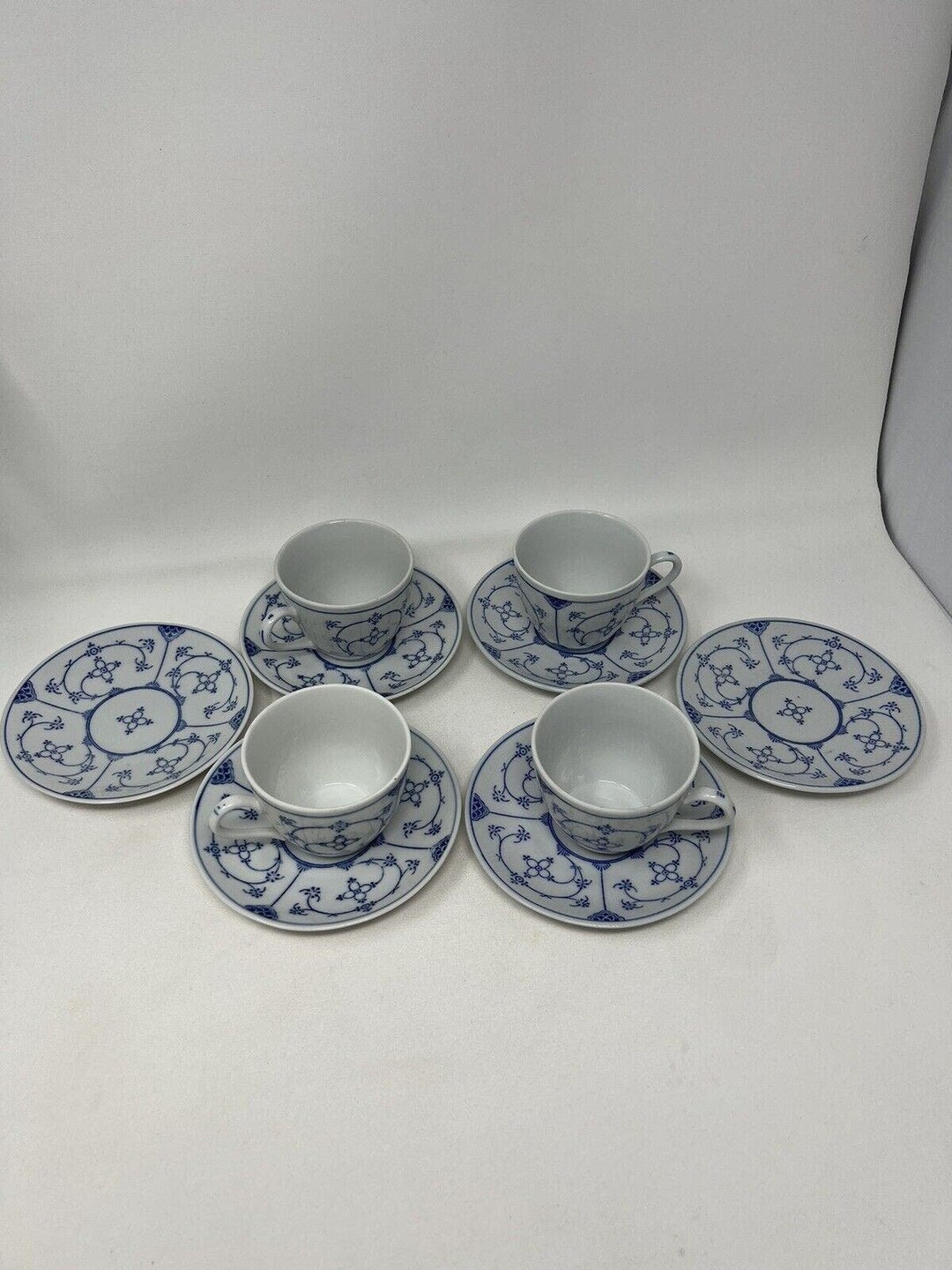 Vintage Blue Fluted Plain Tea Cups & Saucers GDR Eastern Germany 10 ...