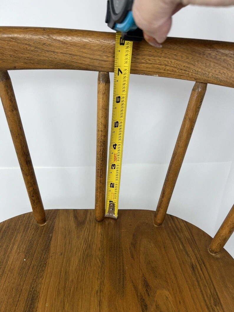 Vintage Rustic Farmhouse Barrel Back Spindle Colonial Windsor Wood ...