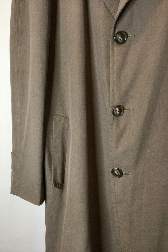 1960s Brown Gabardine Overcoat by Robert Hall Mens Mac - Gem