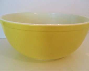 Yellow Pyrex Bowl - Etsy