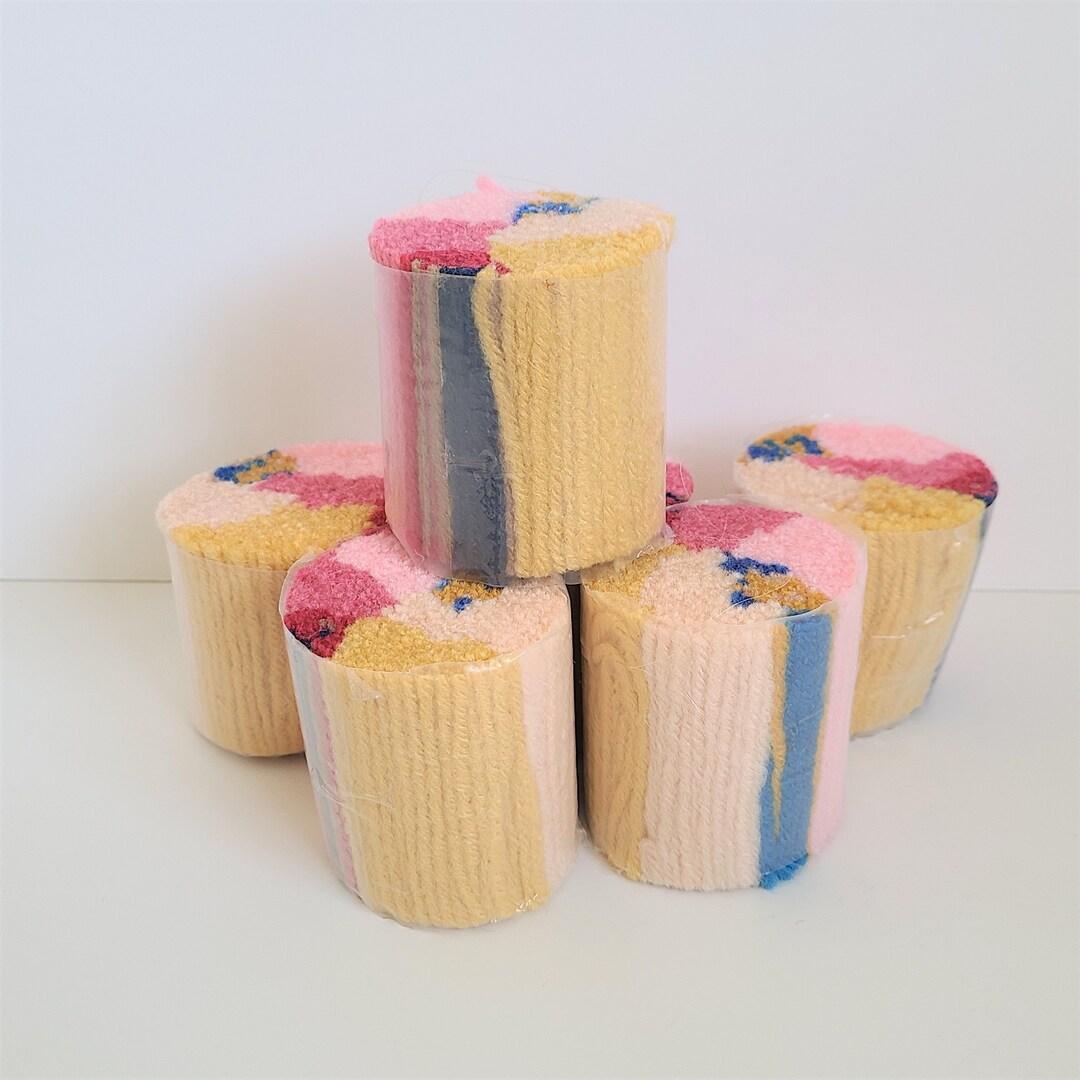 Latch Hook, Vintage Lot of 6 Pre-cut Hook Rug Yarn, Mixed Batch - Etsy