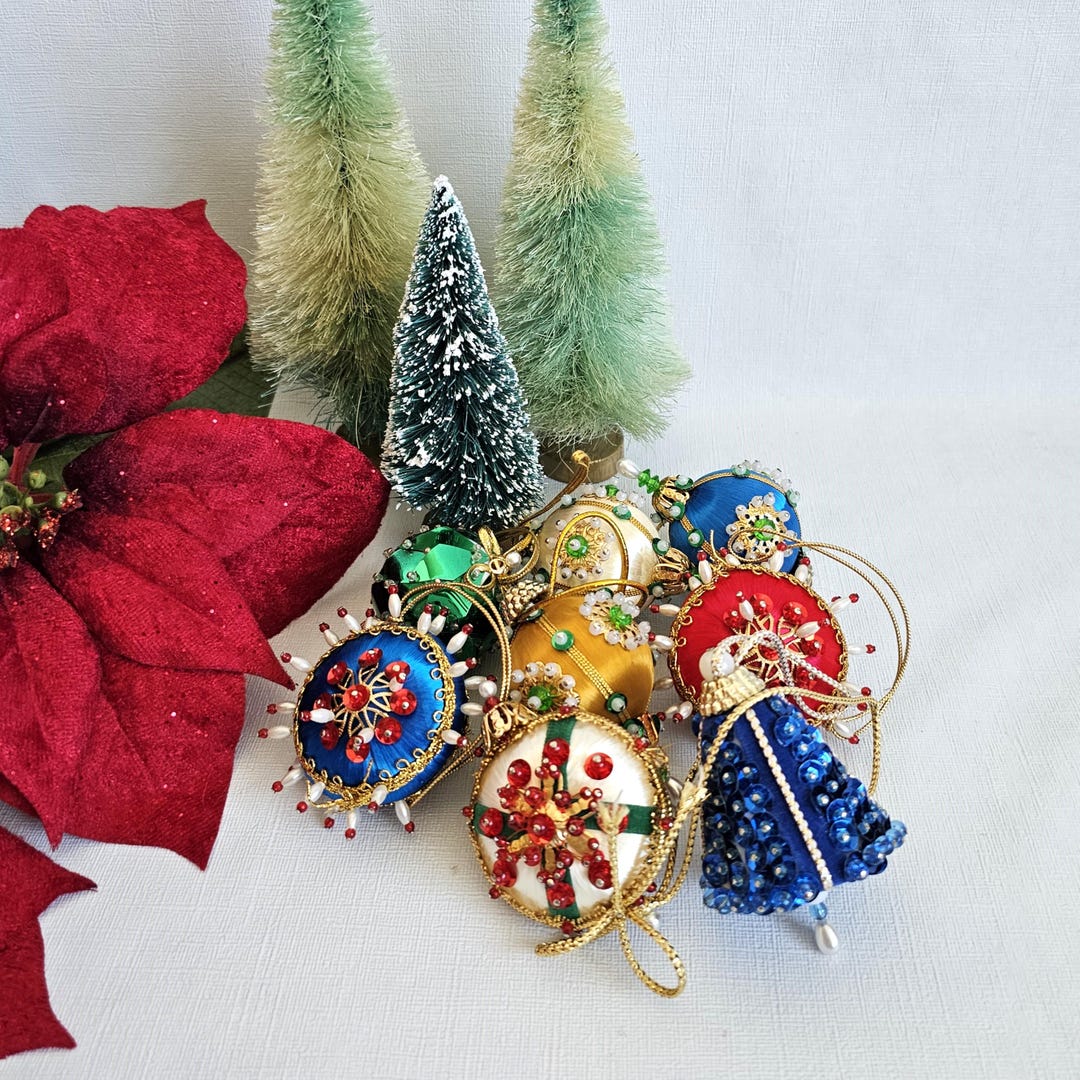 Vintage Lot of 8 Handmade Push Pin Christmas Ornaments - Etsy