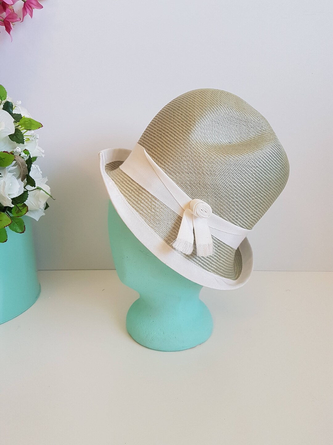 Hat, Vintage Lady Jerry Yates Original Straw Cloche Hat, New-york ...